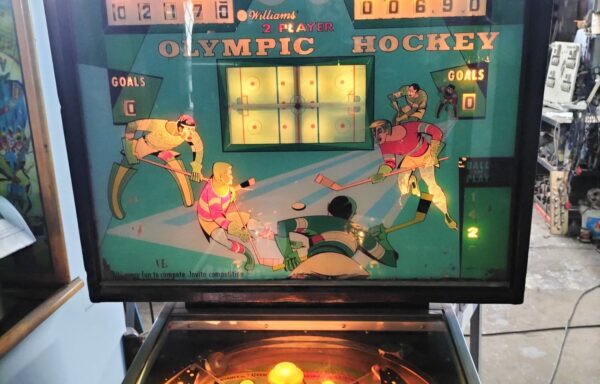 Pin Ball - UFO Amusements